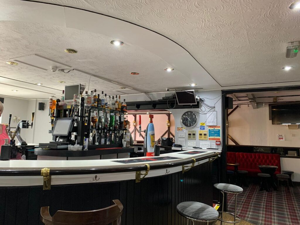 Burts Bar, Buckhaven - Admiral Taverns