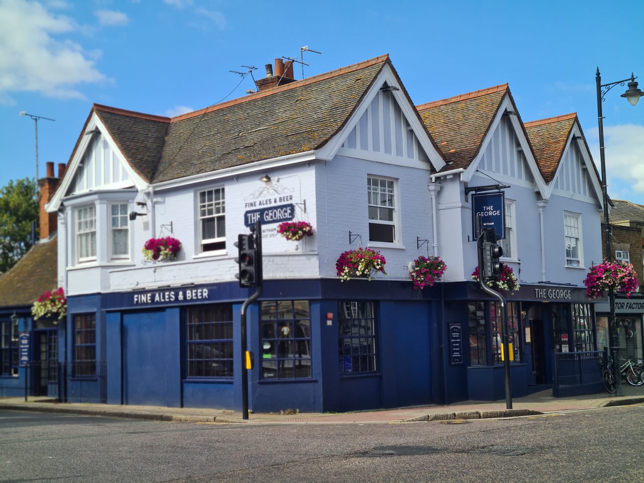 George, Witham - Admiral Taverns