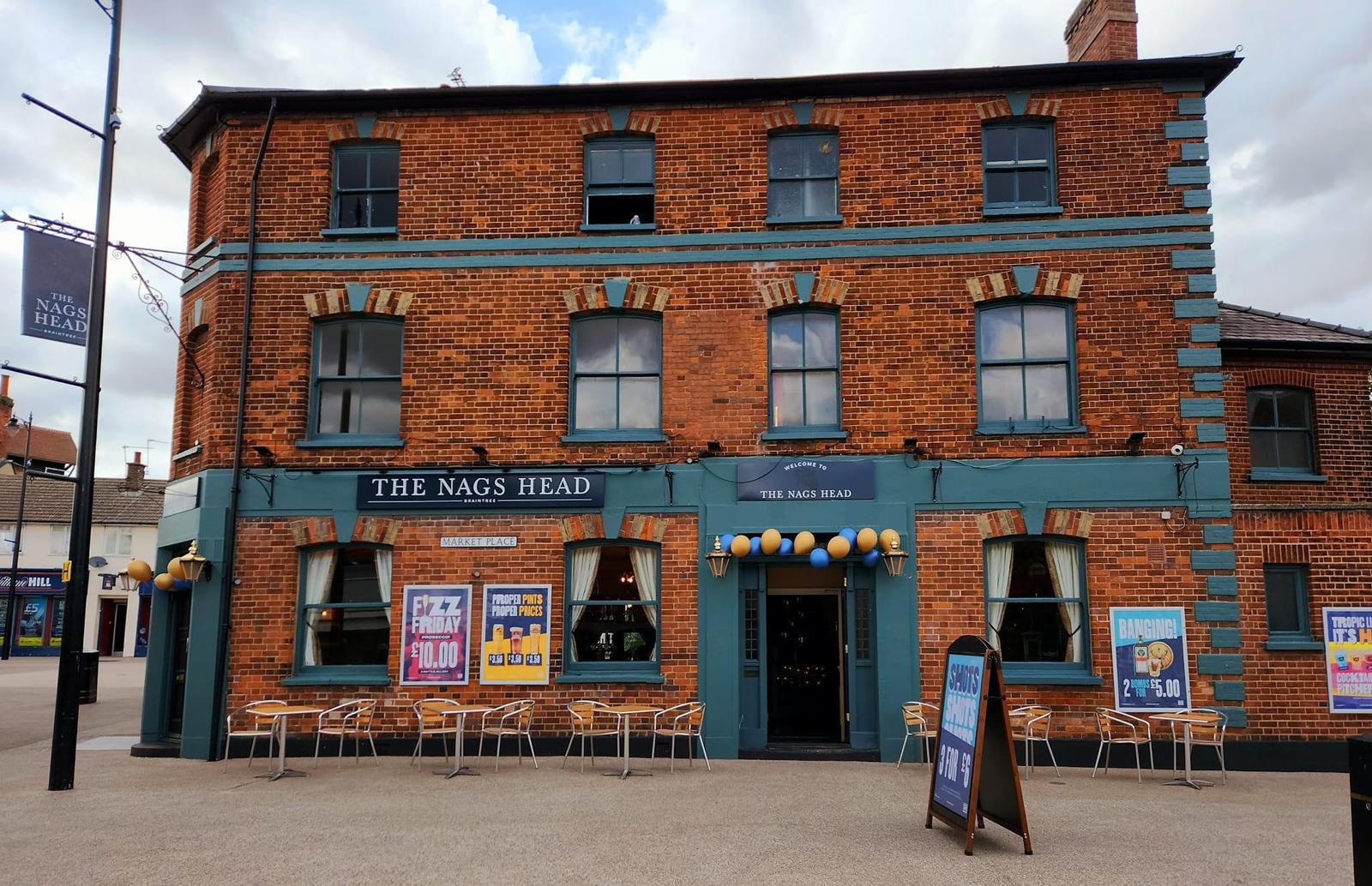 TAKE A LOOK INSIDE NEW BRAINTREE PUB - Admiral Taverns