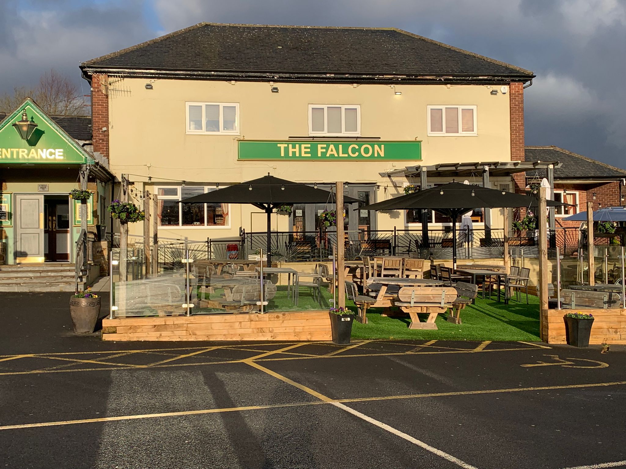 Falcon, Prudhoe - Admiral Taverns