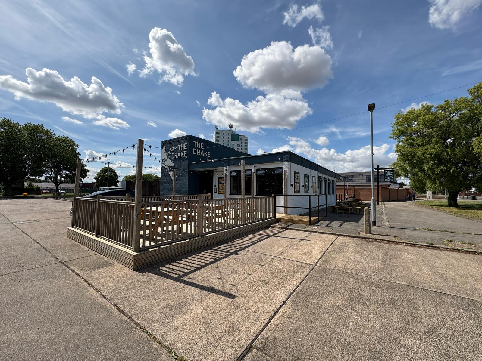 HULL COMMUNITY PUB REOPENS FOLLOWING ALMOST £300,000 MAKEOVER - Admiral ...