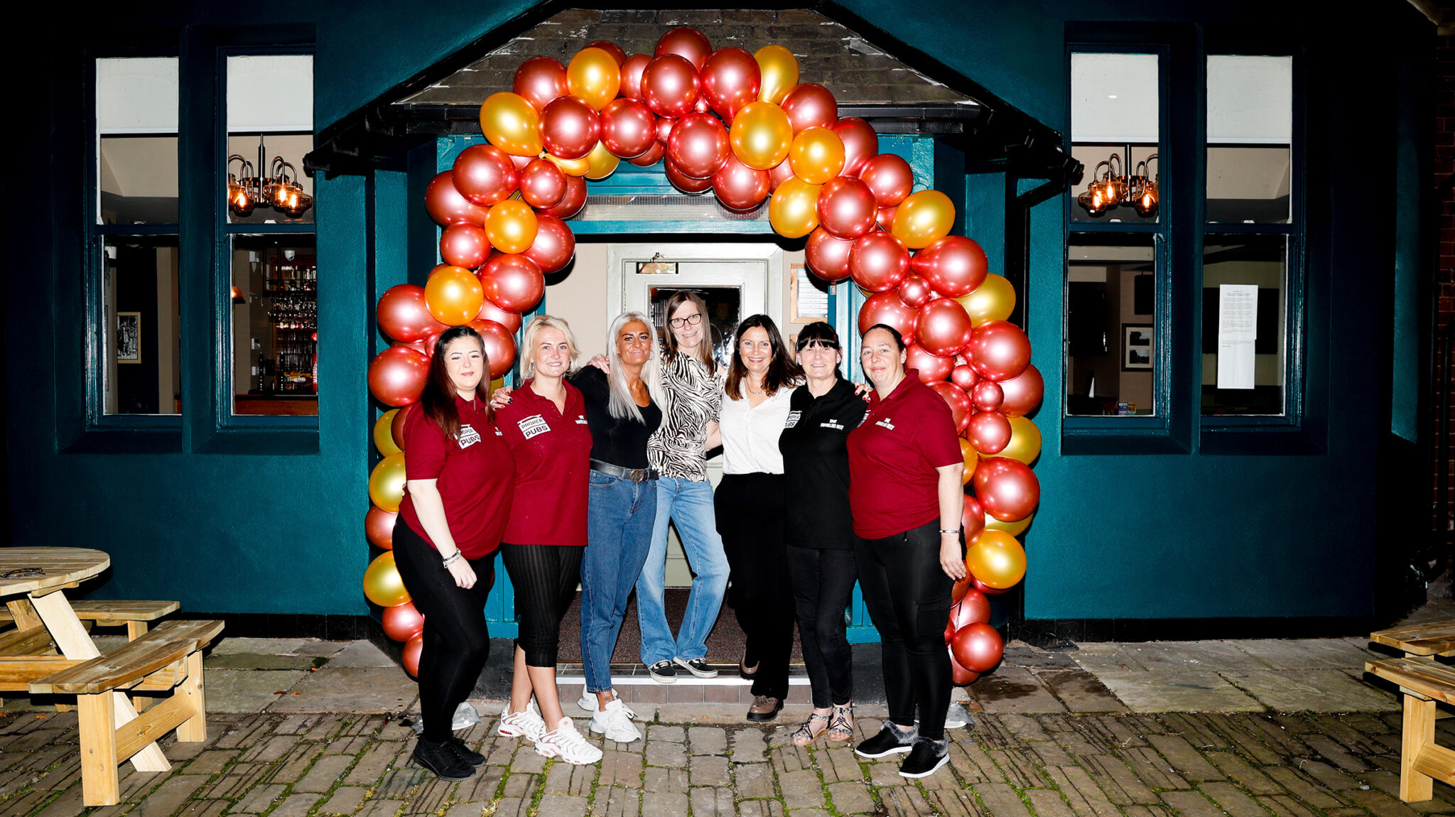 TAKE A LOOK INSIDE PONTEFRACT COMMUNITY PUB FOLLOWING £320,000 MAKEOVER ...